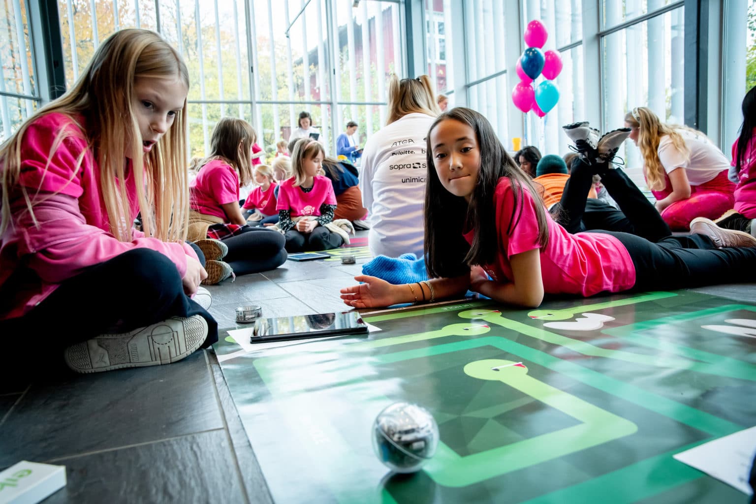 Girl Tech Fest for 4000 jenter! | TEK Norge