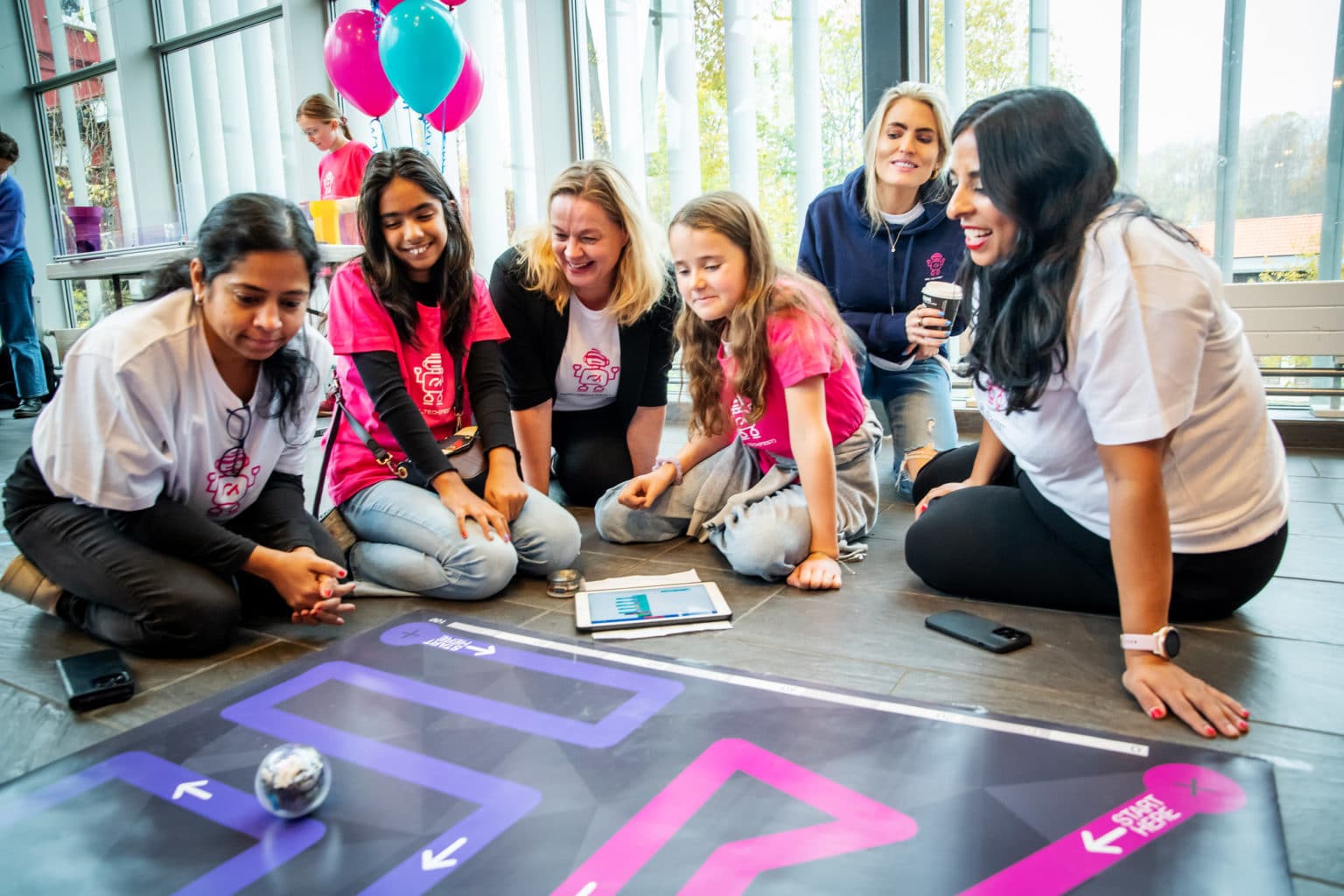Girl Tech Fest for 4000 jenter! | TEK Norge